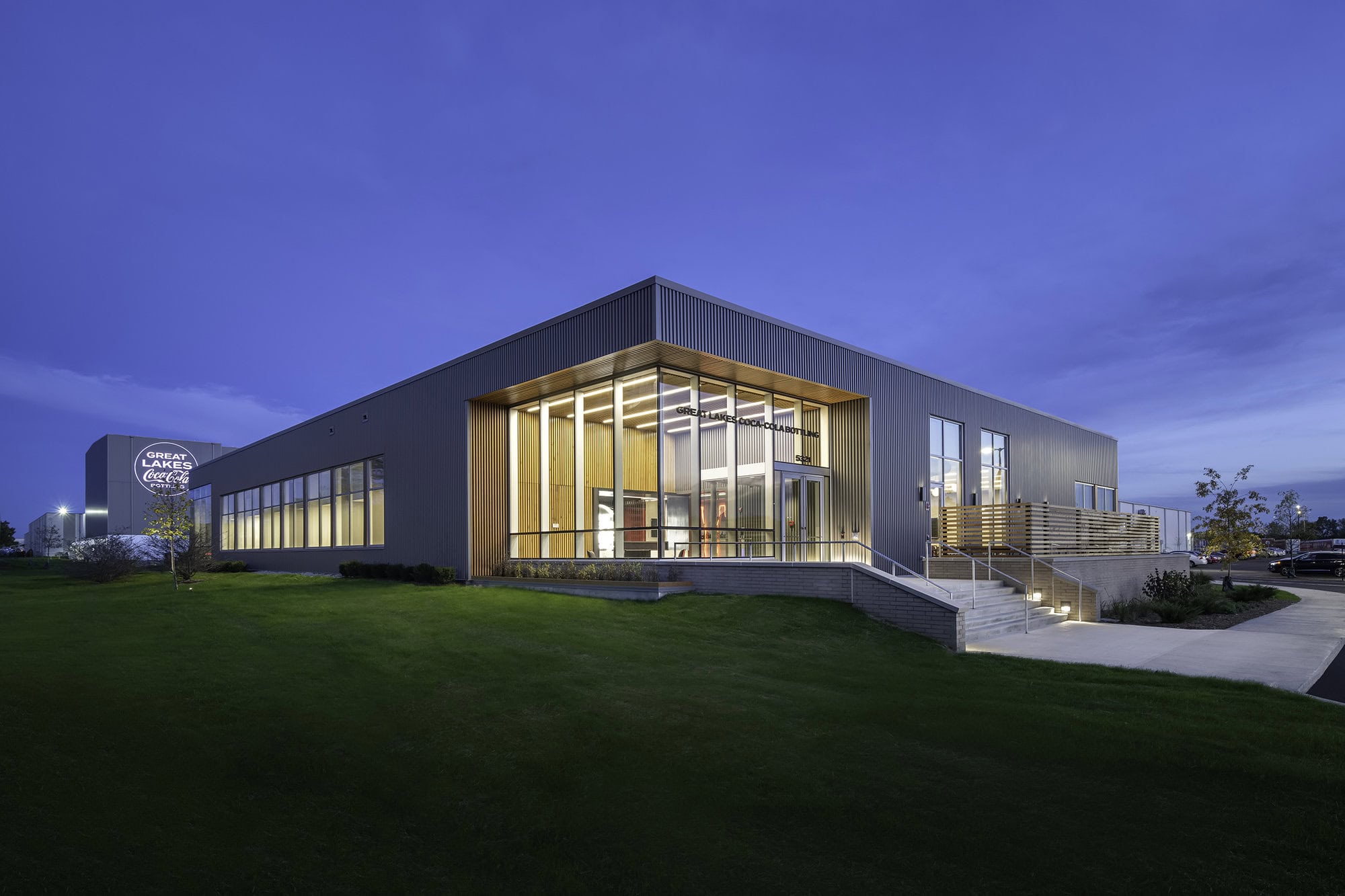 Great Lakes Coca-Cola - Projects- Novak Construction Company